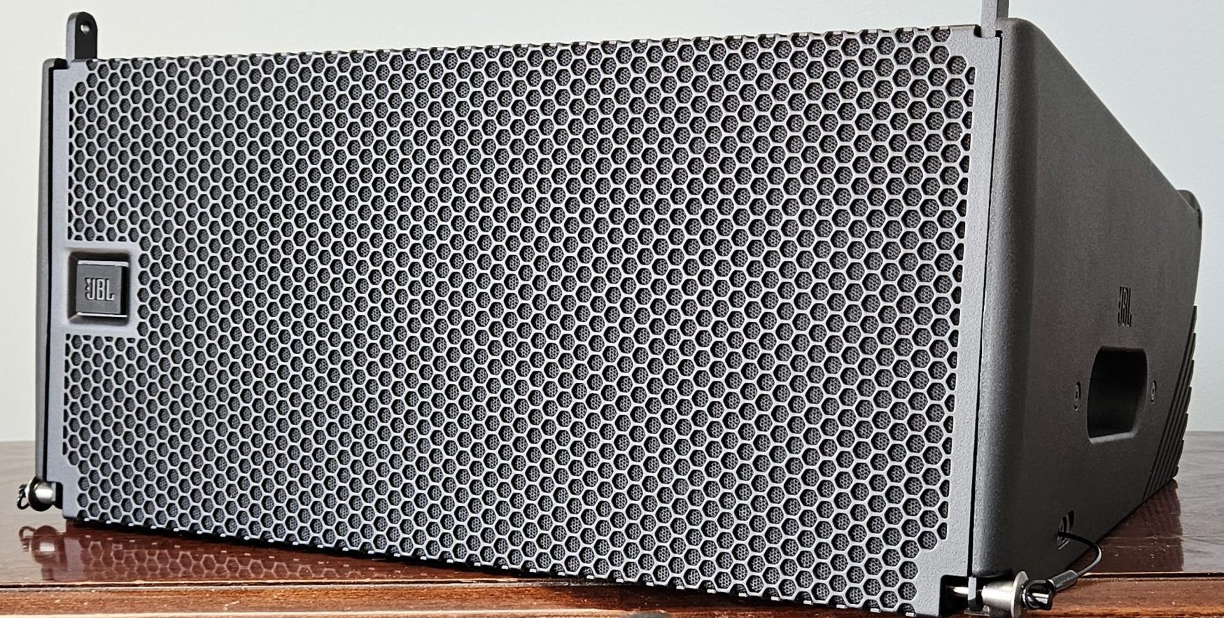 Review: JBL SRX 906LA Line Array System - The Penn Group